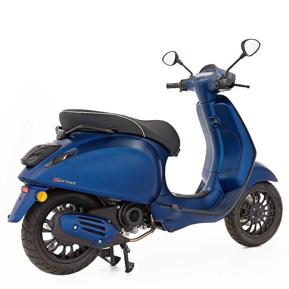 Vespa Sprint Custom Mat Blauw Scooter Kopen Bij Central Scooters